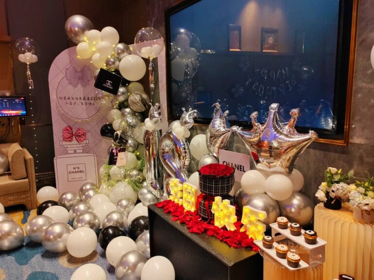 Chanel Theme Birthday Balloons Decoration | Flower Gift Center - Joy ...